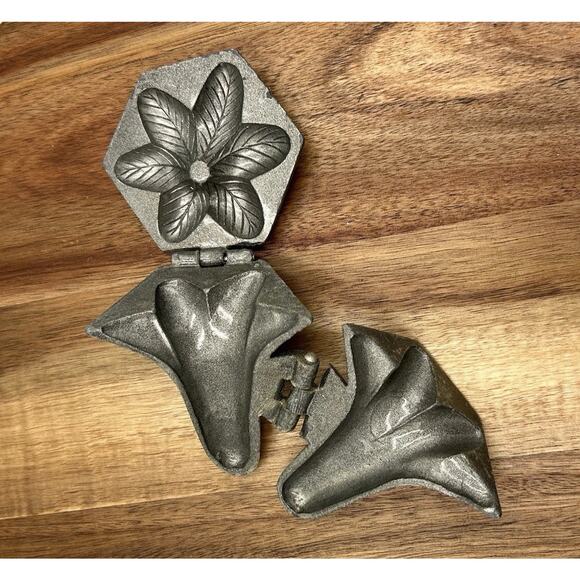 Wilton | Other | Vintage Wilton Pewter Ice Cream Mold Trifold Lily ...